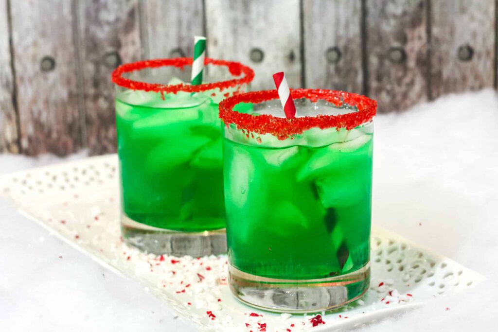11 Kid-Friendly Holiday Drinks to Make at Home